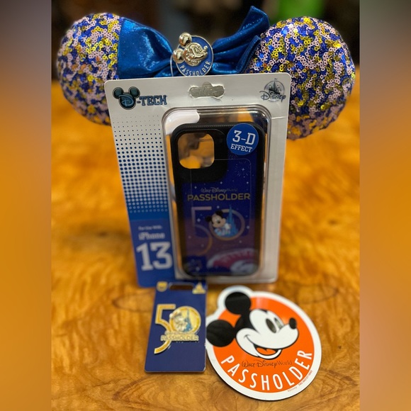 Disney | Accessories | Disney 5th Anniversary Passholder Bundle | Poshmark